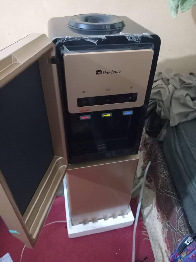 Dawlance Water Dispenser WD 1051 GBR - Water Dispensers - 1106392325