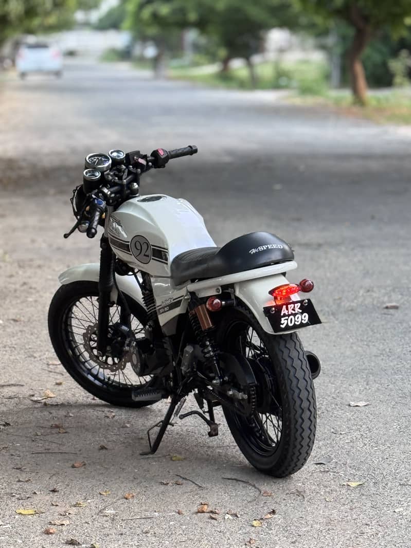 Hispeed Infinity 150 - Cafe Racers - 1106424053