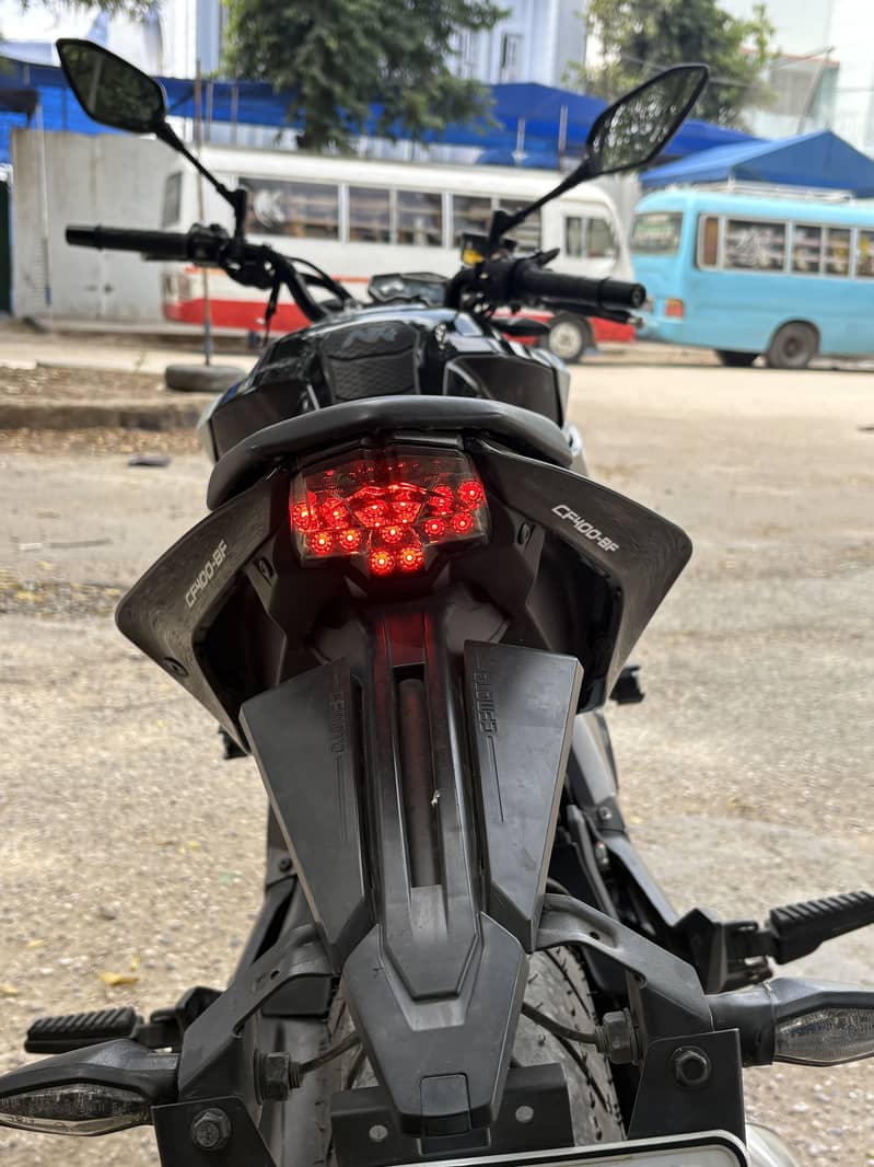 NK 400 CFMOTO - Sports & Heavy Bikes - 1106525914