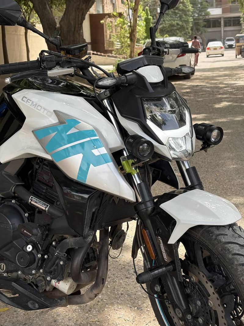 NK 400 CFMOTO - Sports & Heavy Bikes - 1106525914