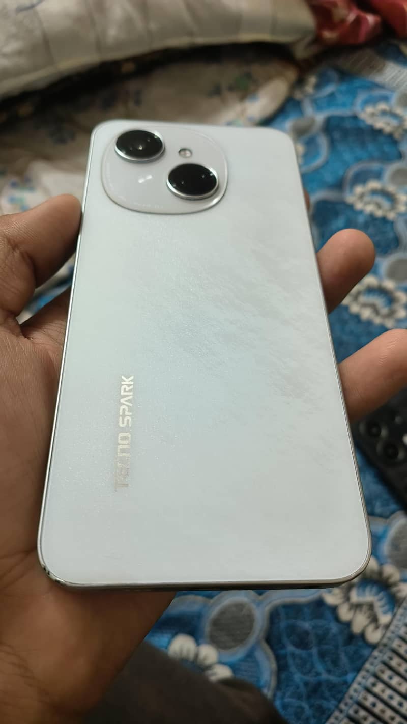 Techno Spark Go 1 - Mobile Phones - 1106548623