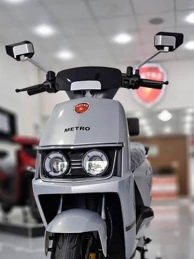 metro m6 ev bike scooter scooty - Electric Bikes - 1106632018