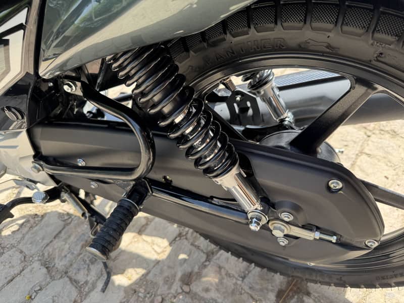 YBZ DX 125 - Standard - 1106680025