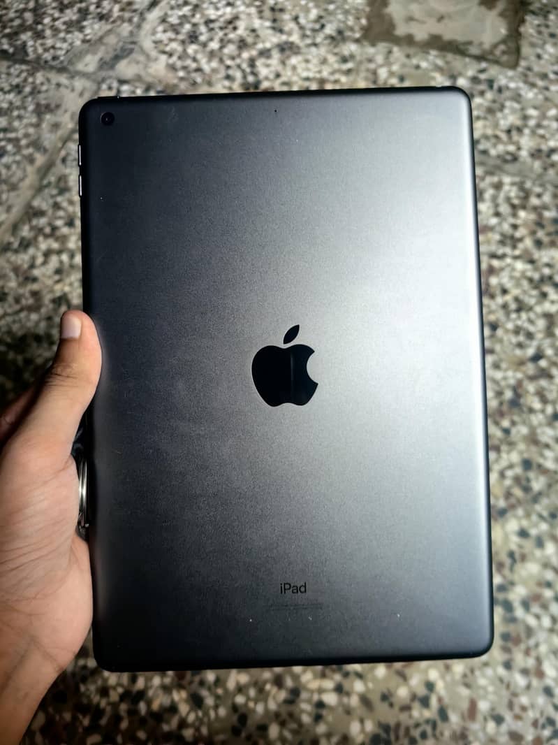 ipad 7th generation - Tablets - 1106681955