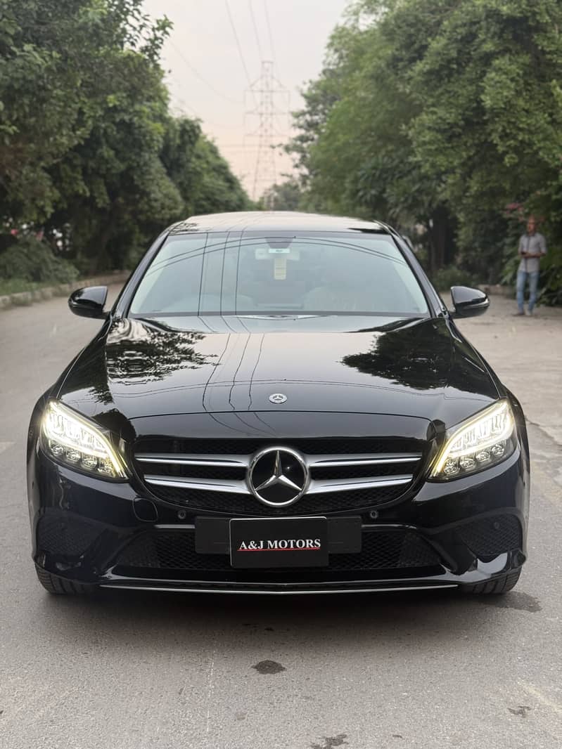 Mercedes C180 Exclusive 2019 - Cars - 1106682898
