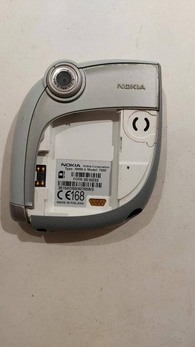 Nokia 7600 - Mobile Phones - 1106484593