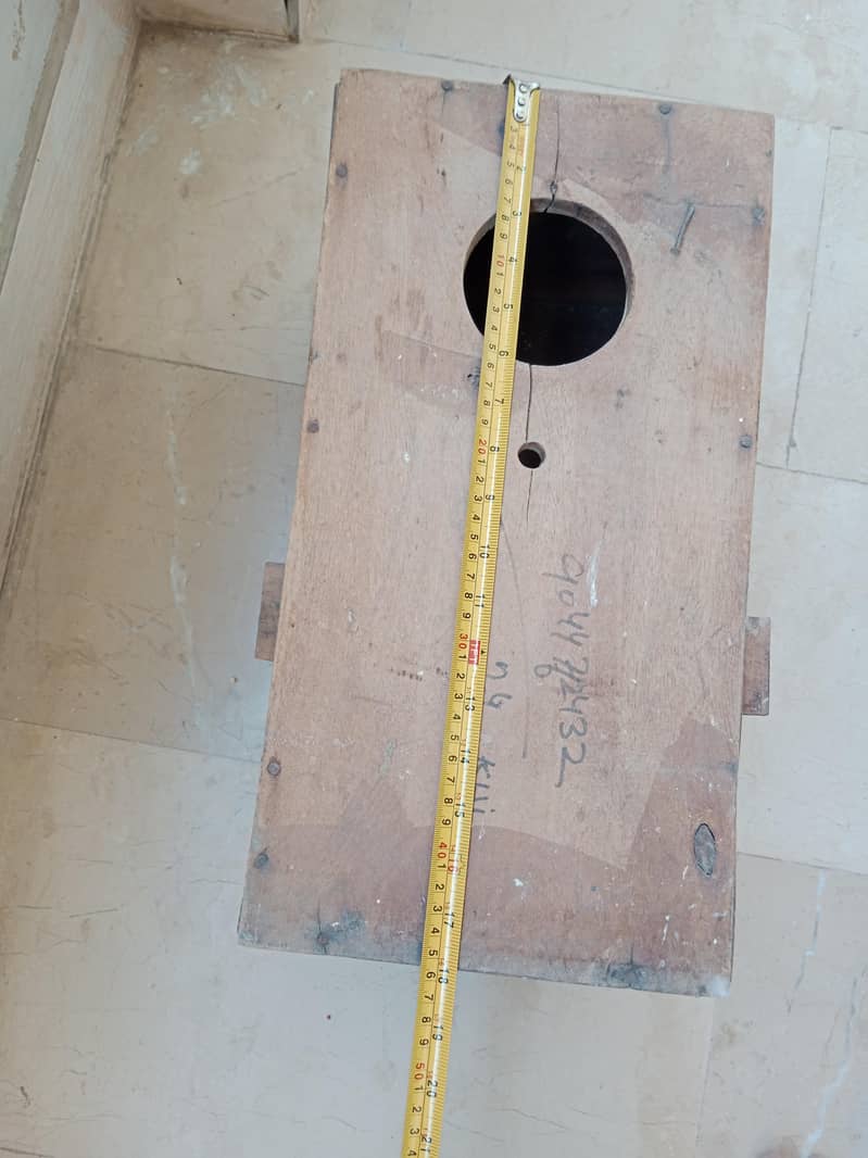 pahare & ringneck breeding box kiker wood main available hai - Beds ...