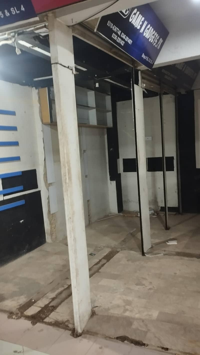 MAIN PASSAGE CORNER SHOP FOR RENT - Shops - Offices - Commercial Space ...