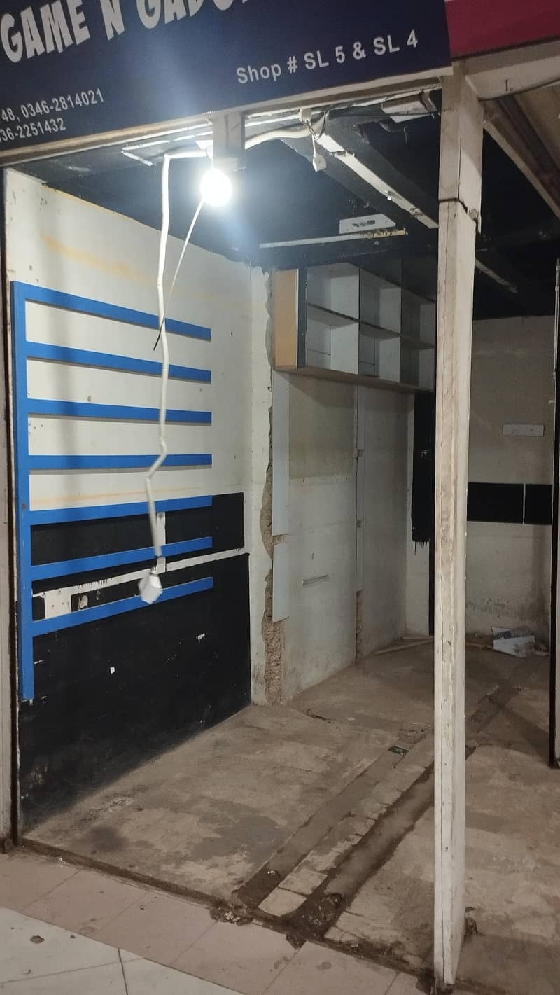 MAIN PASSAGE CORNER SHOP FOR RENT - Shops - Offices - Commercial Space ...