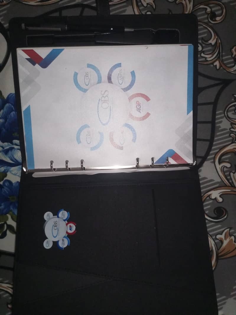 ELECTRIC BOOK FOR STUDY AND CHARGING WITH USB - Books - 1106968890