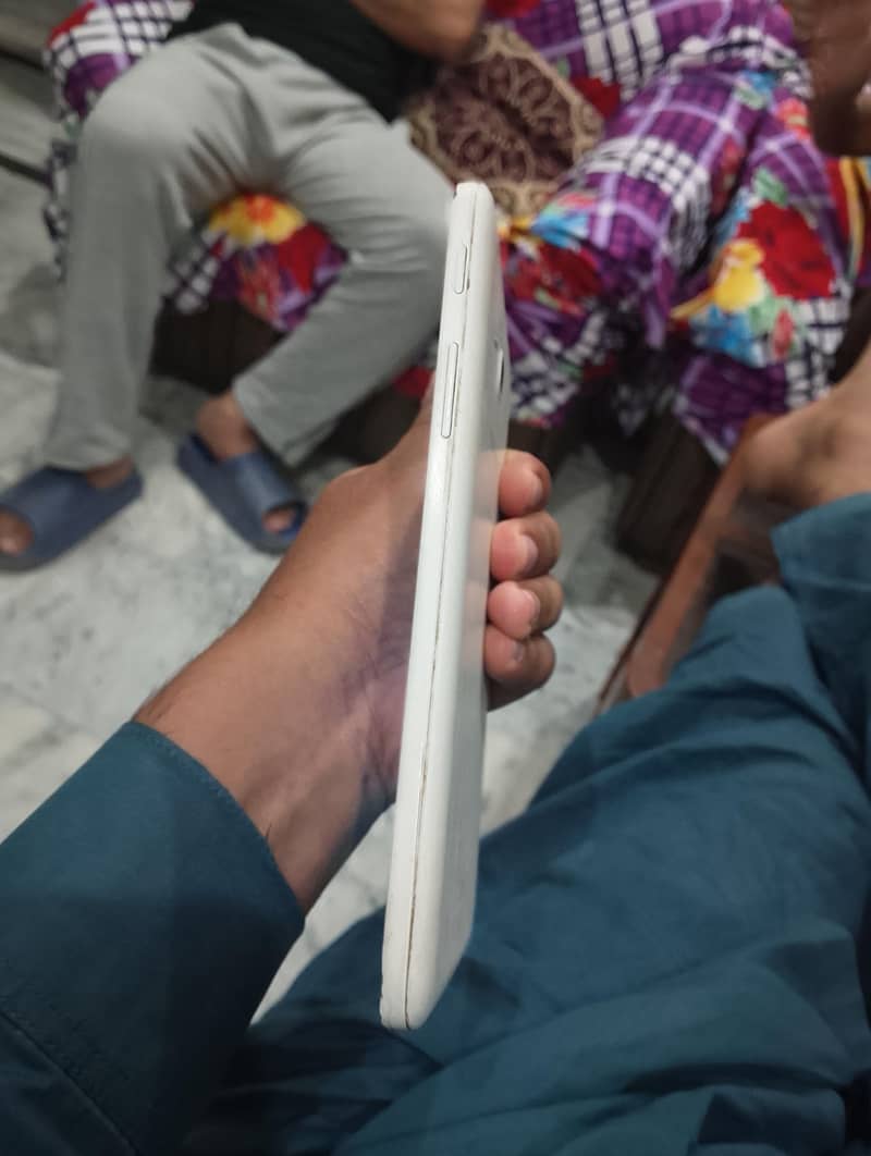 Samsung Galaxy tablet 8/1 - Tablets - 1106979939