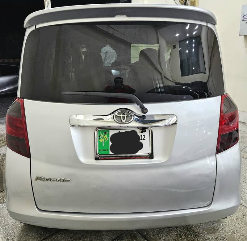 Toyota Ractis - Cars - 1106982549