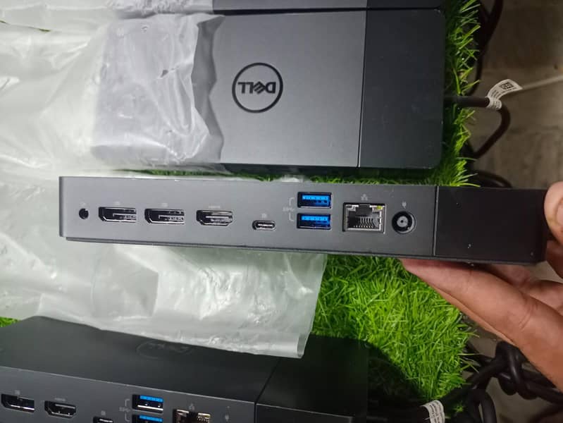 Dell wd19 docking station type c available - Computer Components ...