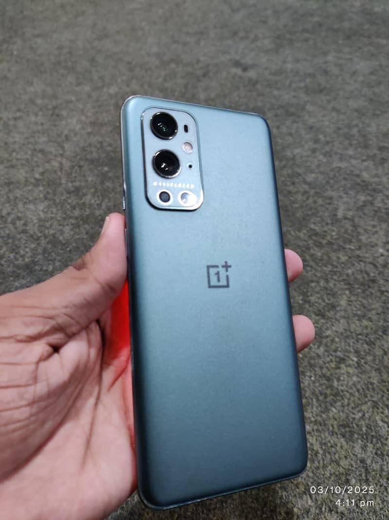 OnePlus 9 Pro - Mobile Phones - 1106996361