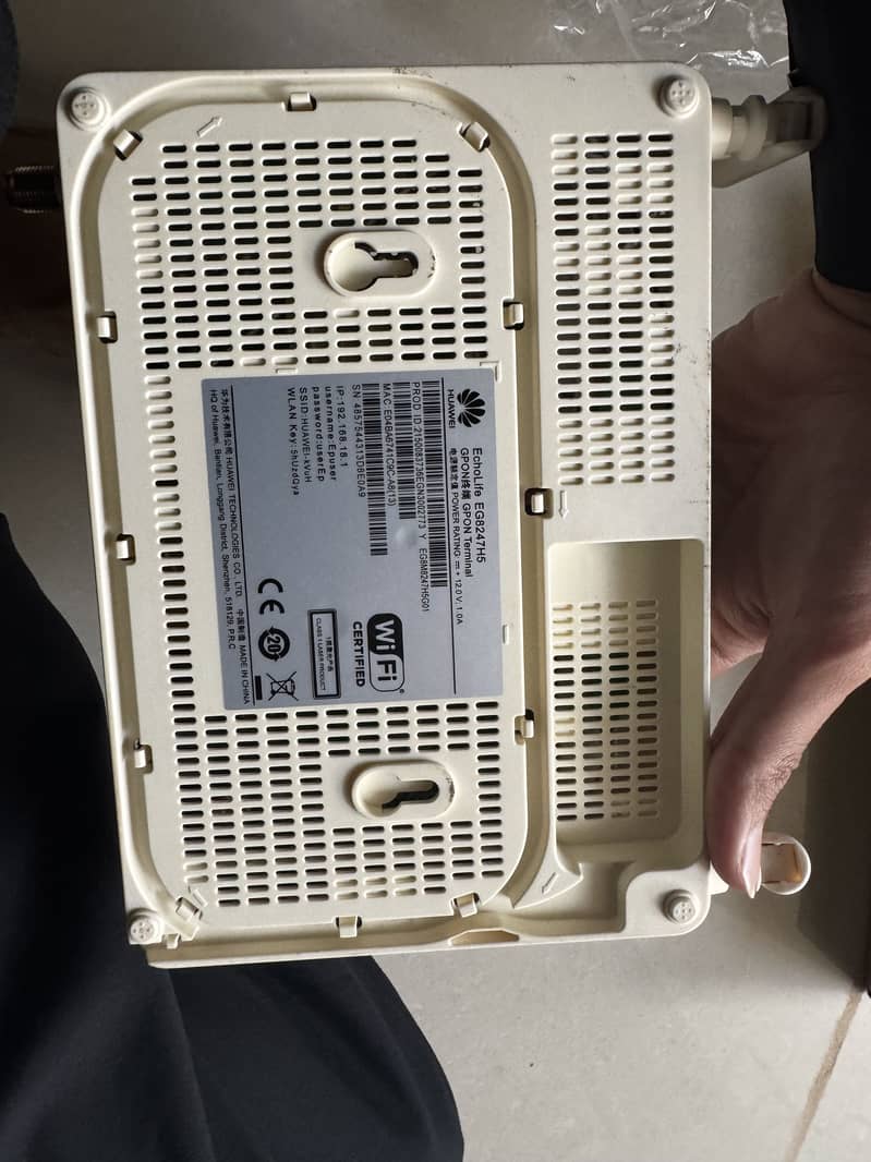 Huawei fiber optic router brand new condition - Networking - 1107004594