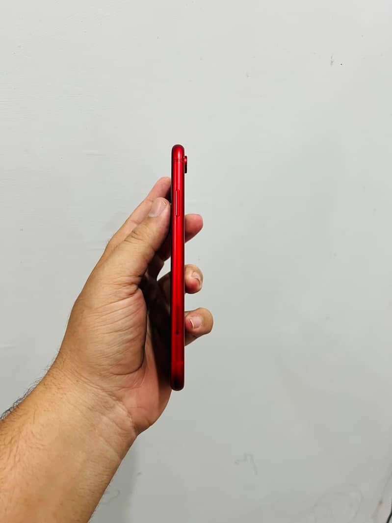 iPhone Xr Red colour - Mobile Phones - 1107102939