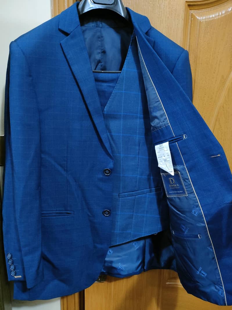 Pent Coat (3 piece) - Western - 1107128712