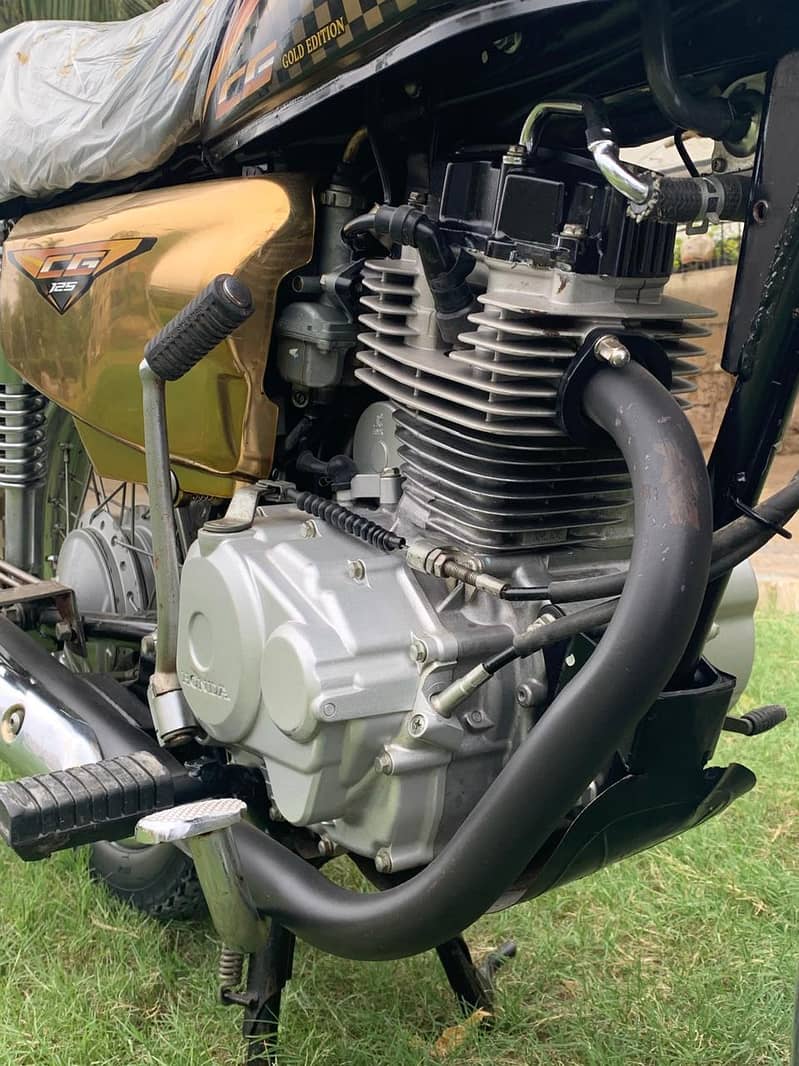 Honda CG 125 gold edition - Standard - 1107137831