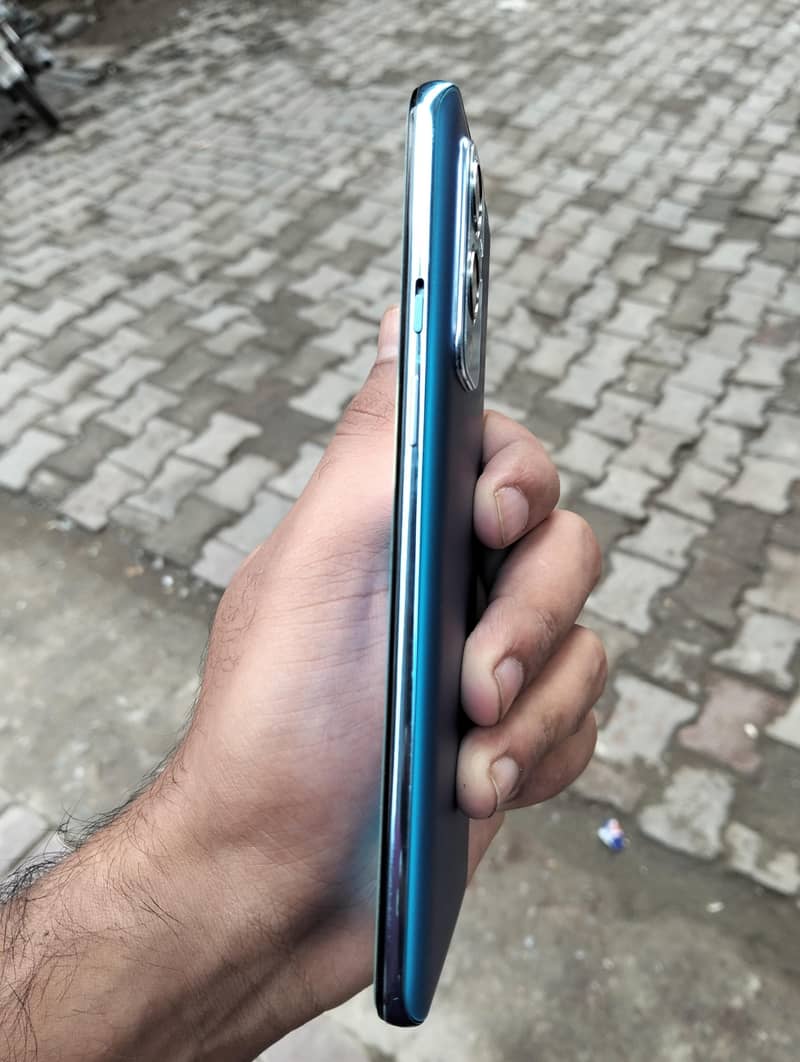 OnePlus 9 5g urgent sale - Mobile Phones - 1107138185
