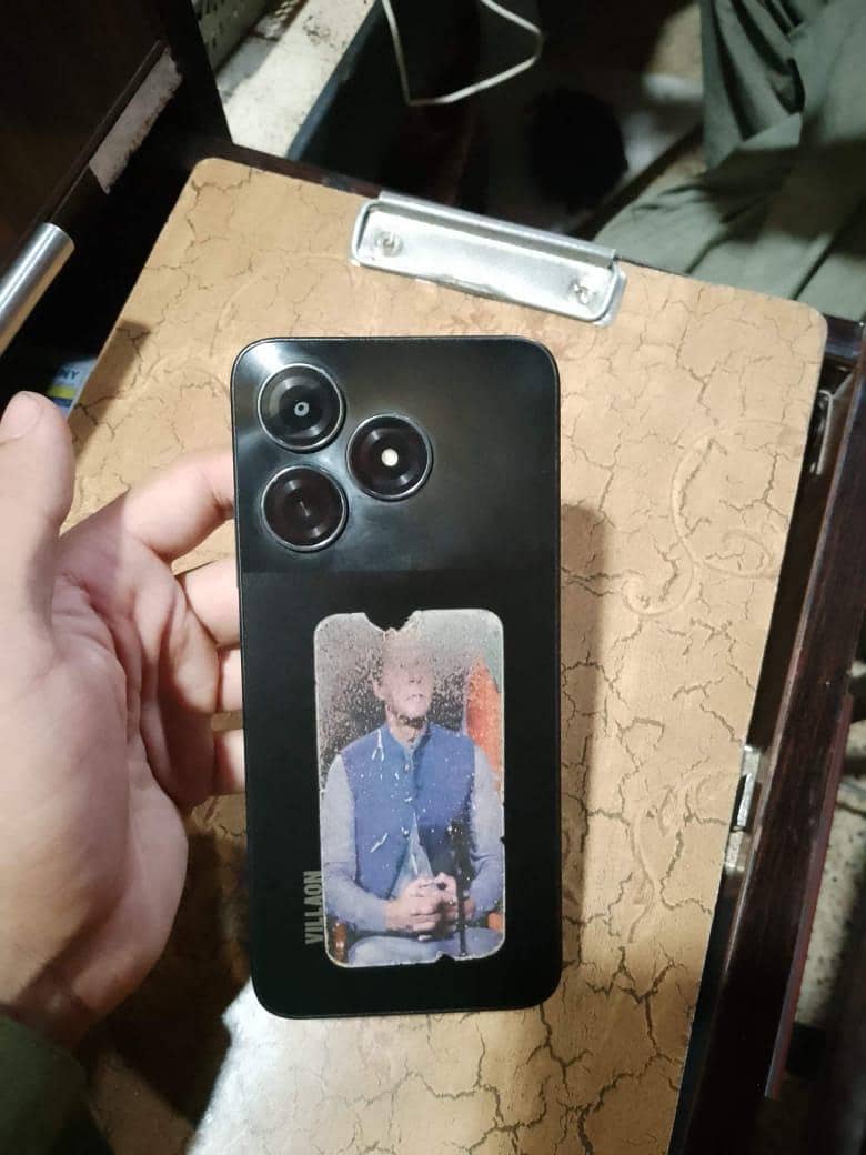 villaon v40s 8/64 jes bhi ko chy wo rabta kr skty hen - Mobile Phones ...