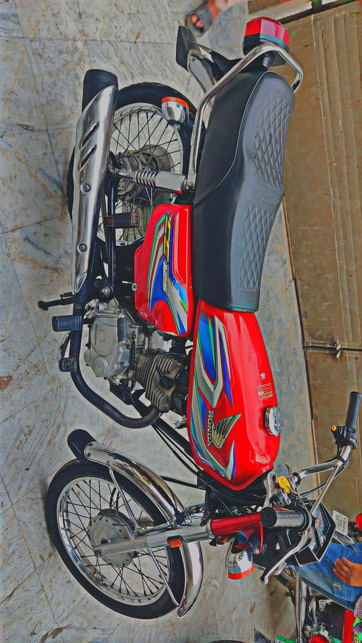 urgent sale - Standard - 1107195238