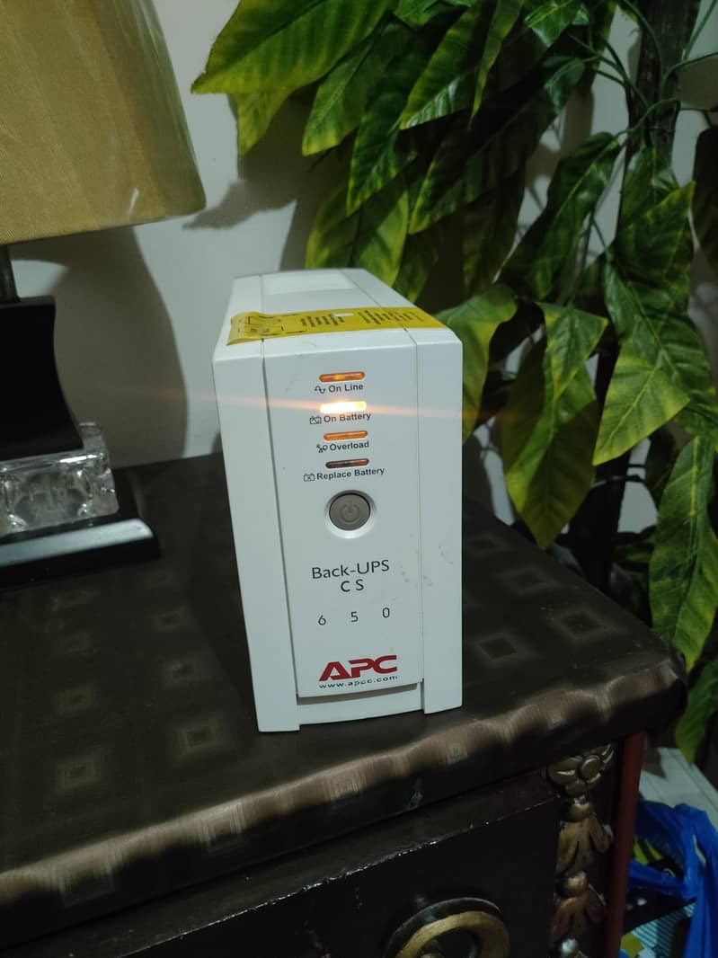 APC smart Ups CS 650 - UPS - 1107213608