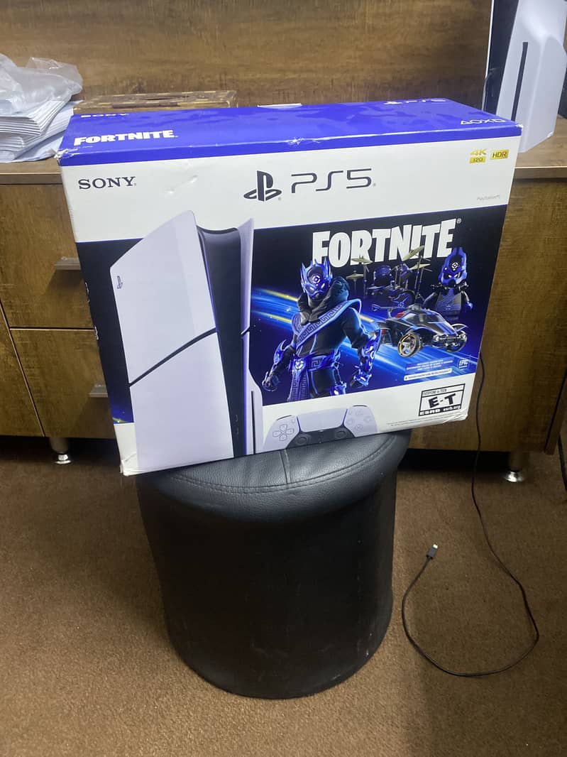 Ps5 slim 3 months old - Gaming Consoles - 1107278175