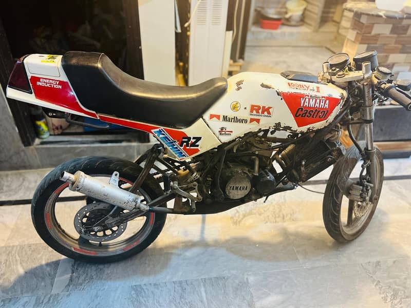 Yamaha rz 50 cc powdered by Daytona - Sports & Heavy Bikes - 1107289767