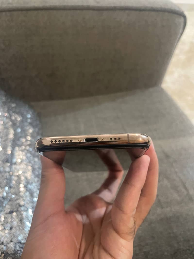 Apple iPhone XS 64 gb - Mobile Phones - 1107302189
