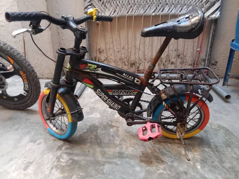 baby cycle - Kids Cycles - 1107329840