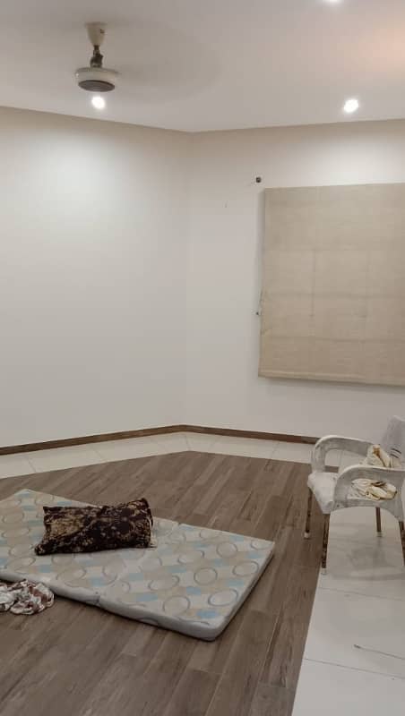 House For Rent 120 yards 4 Bedroom+Basement ph 8 DHA - Houses - 1107331408