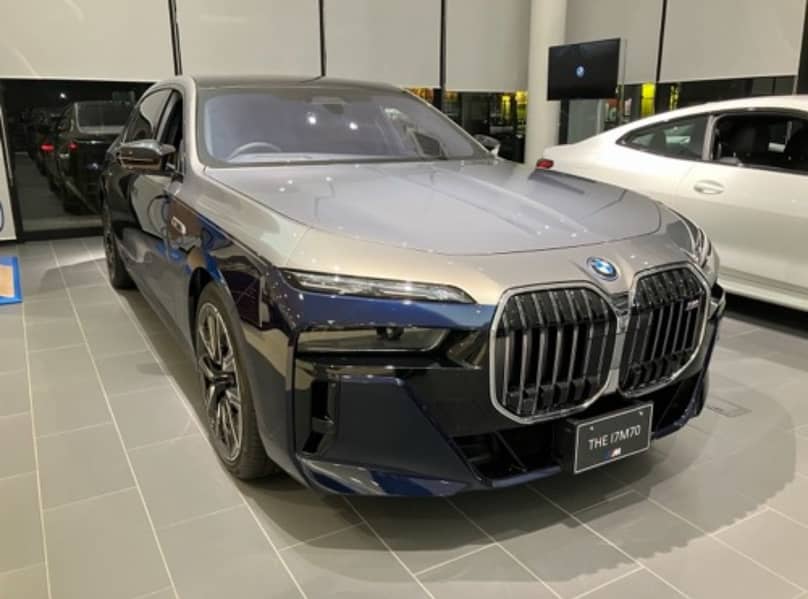 BMW i7 M70 Pro - 2025 - Cars - 1107362691