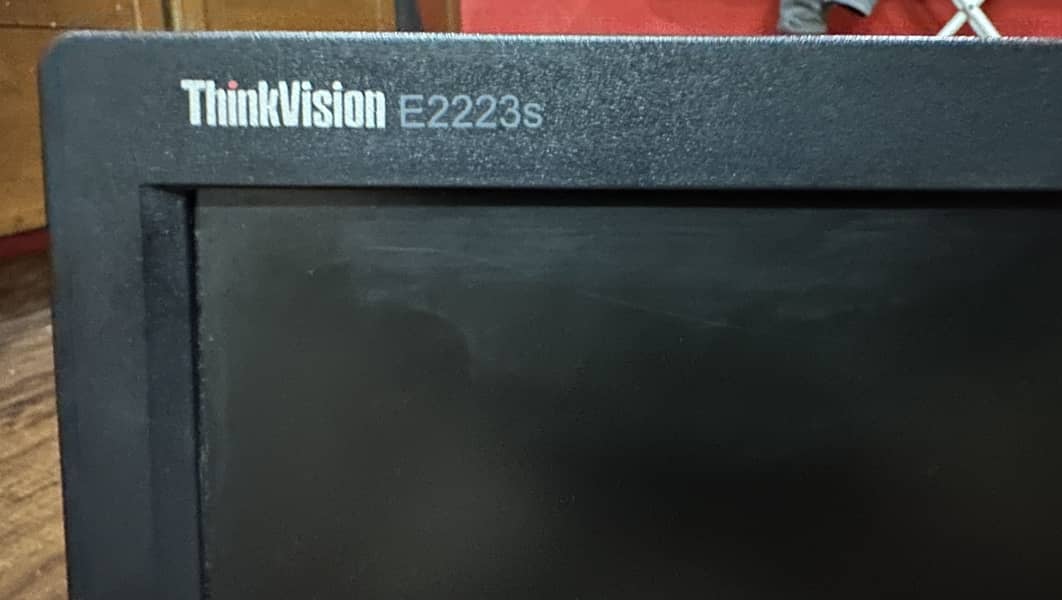 Lenovo ThinkVision E2223s (22” Widescreen) LCD monitors - Computer ...