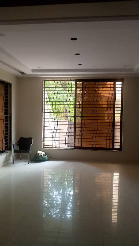 1 Kanal 225sqft (21Marla) Double Story House Double Unit with kanal ...