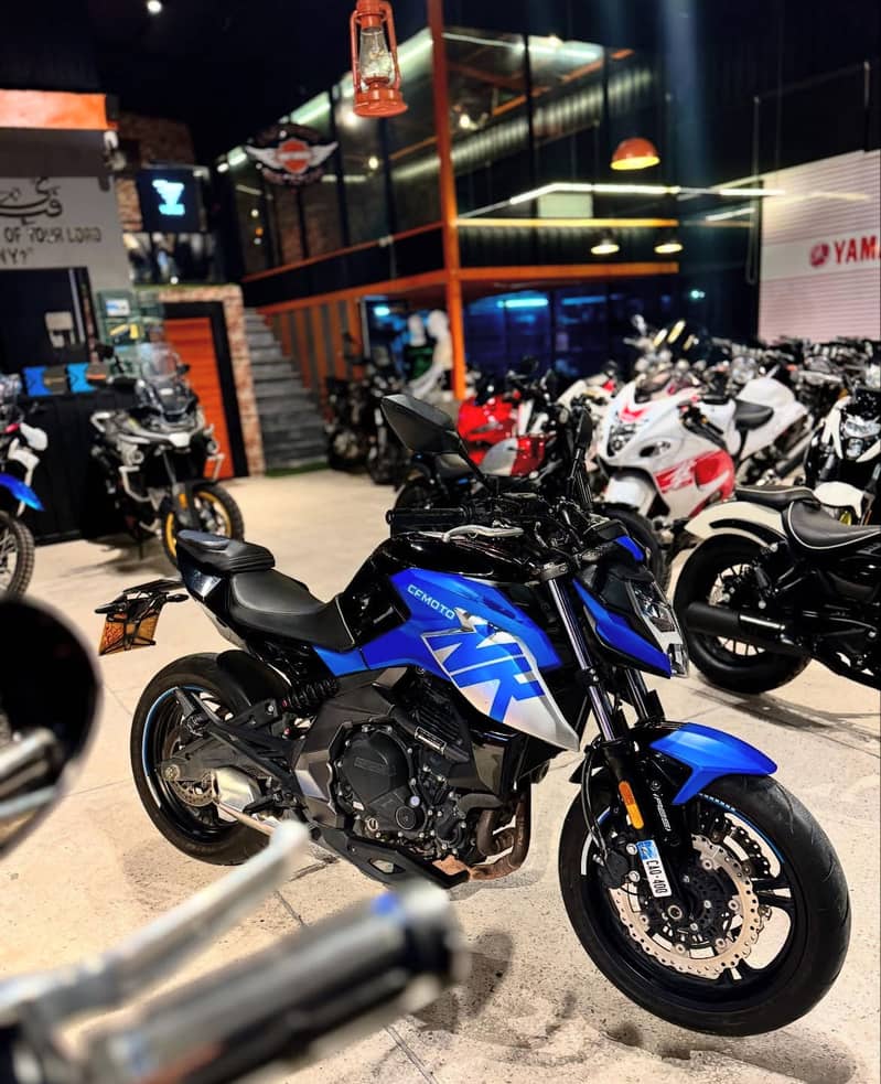 CF MOTO 400NK | Model 2022 | CF MOTO In Bikes | Total Genuine - Sports ...