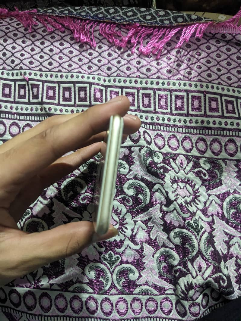 iphone 6 - Mobile Phones - 1107527457