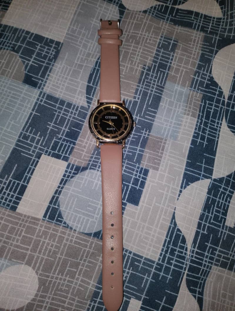 watch prices only in 200 rupees - Watches - 1107554581
