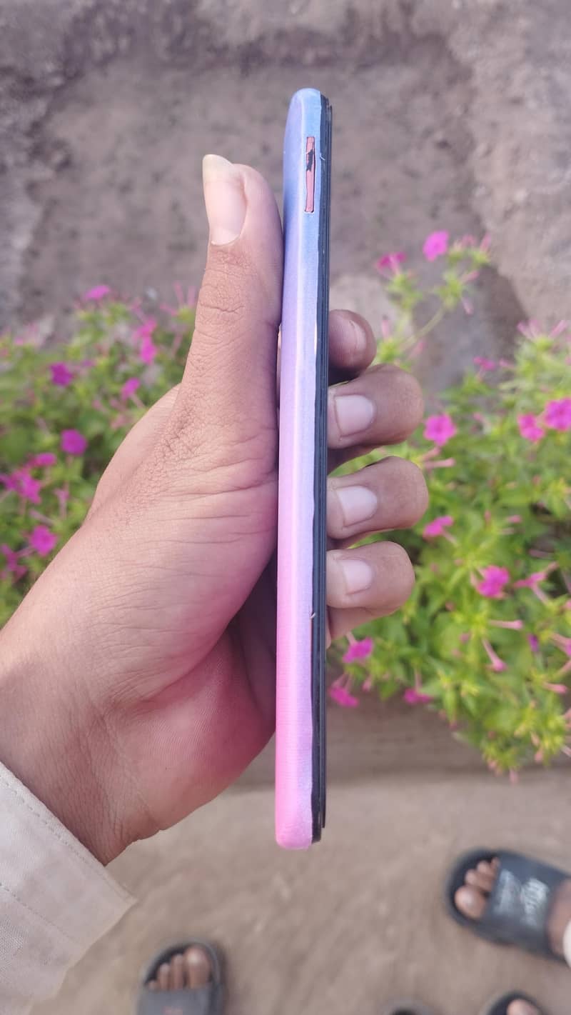 OPPO Reno z - Mobile Phones - 1107564384