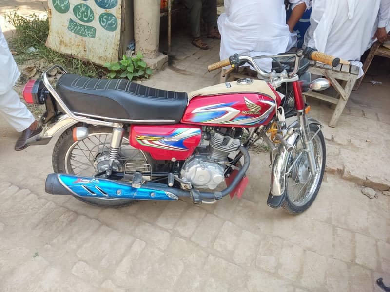 xyz xyz - Standard - 1107602585