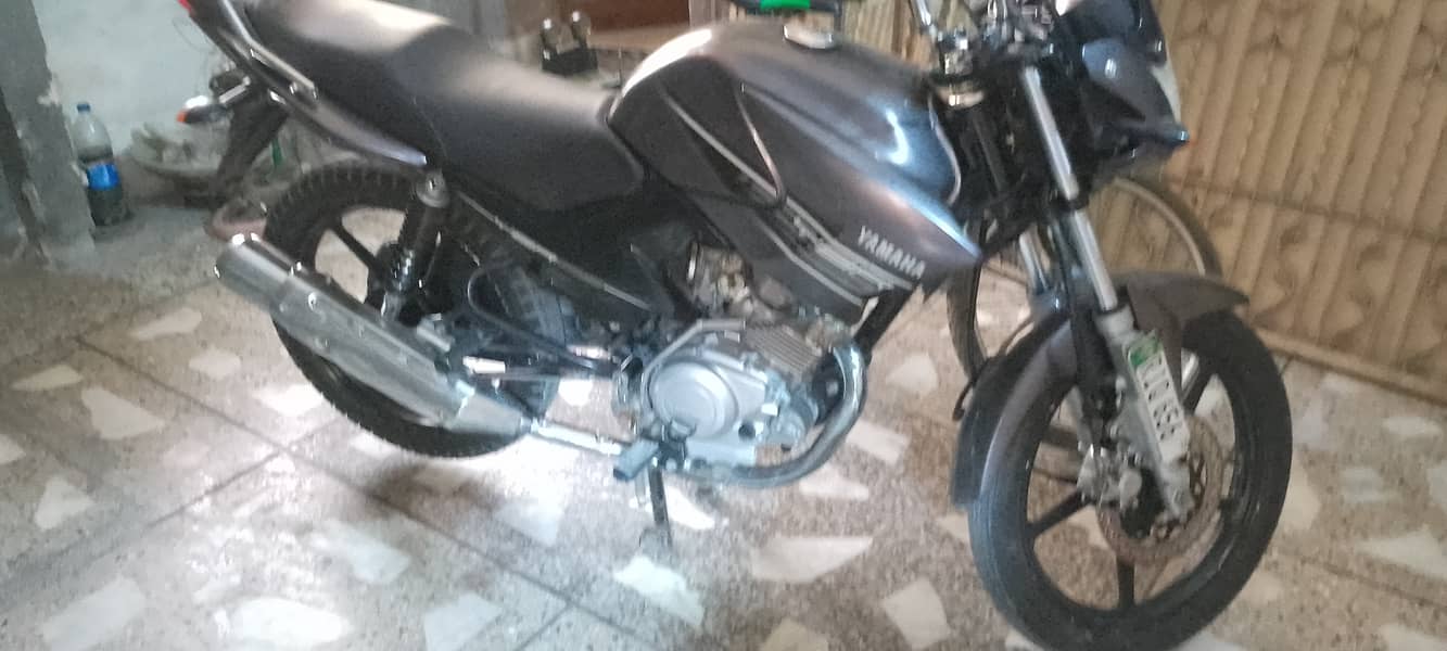 Yamaha YBR 125 2015 - Standard - 1107610317