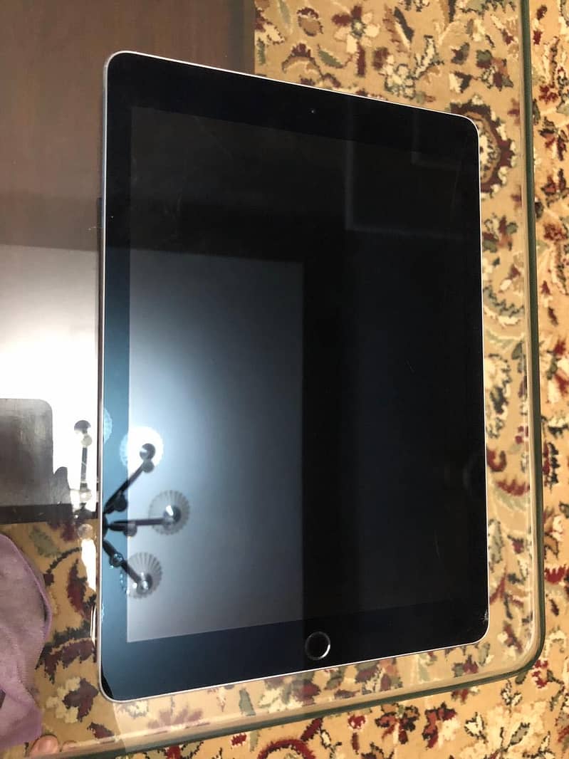 IPad Pro 2016 (1st generation) 9.7 inches - Tablets - 1107619750