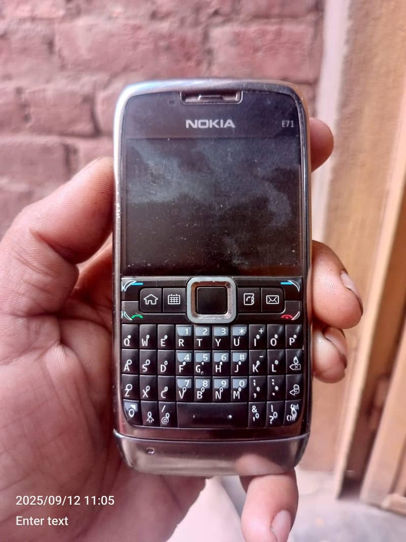 nokia e71 all ok ga - Mobile Phones - 1107631342