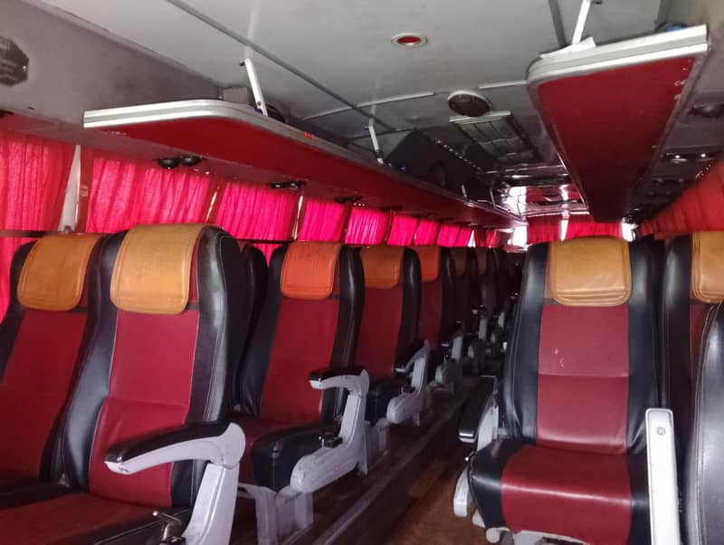 hino euro ac bus - Buses, Vans & Trucks - 1107638153