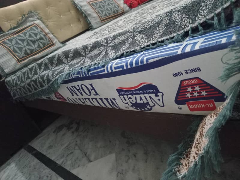 Good Condition - Beds - 1107711851