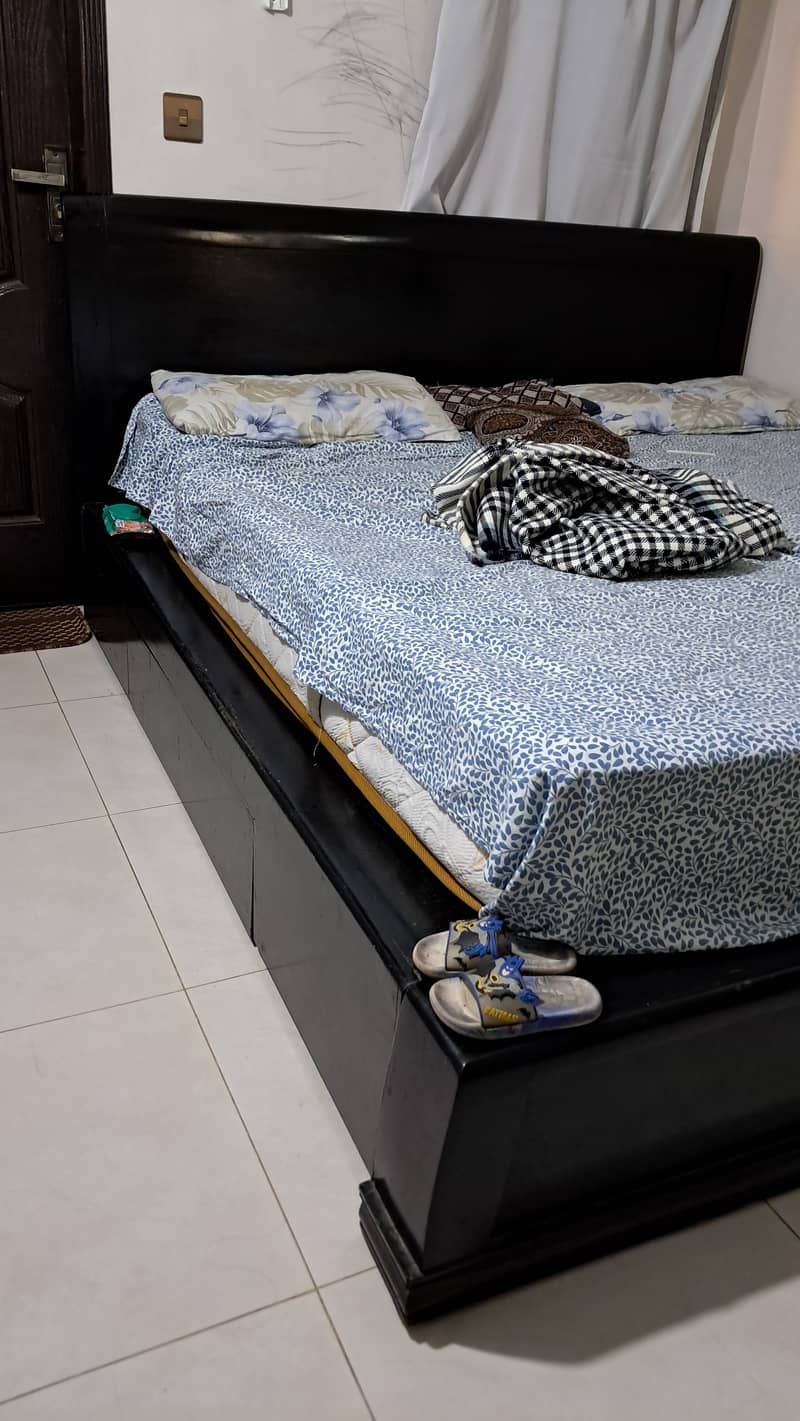 Double Bed - Beds - 1107790007