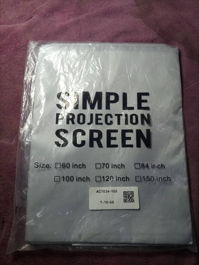 100 inches Projector screen - Projectors & Projection Screens - 1107849393