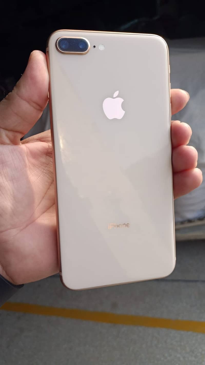 Apple iPhone 8 Plus - Mobile Phones - 1107887084