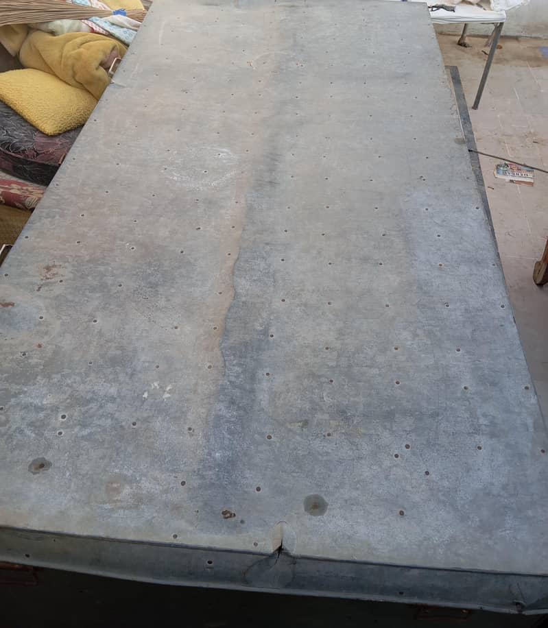 Trunk - Other Household Items - 1107903750