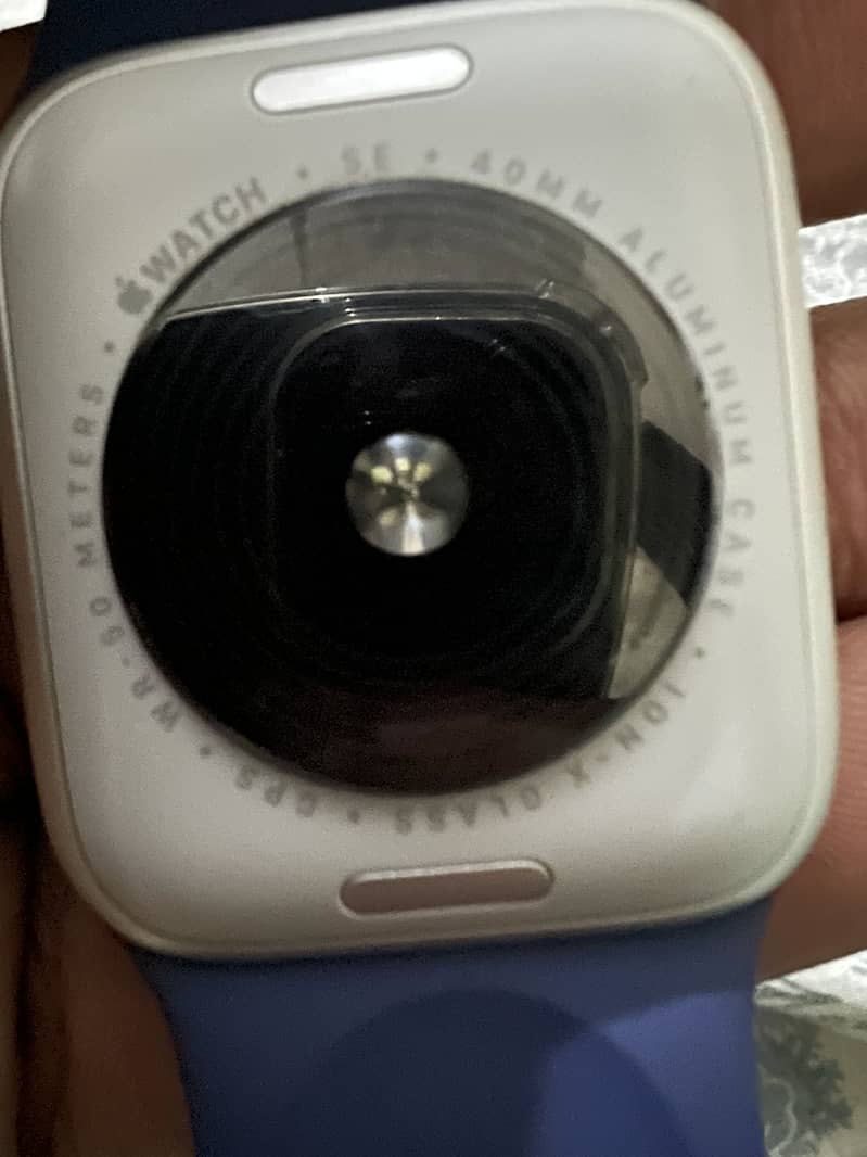 Apple watch Se 2nd gen - Smart Watches - 1108020267