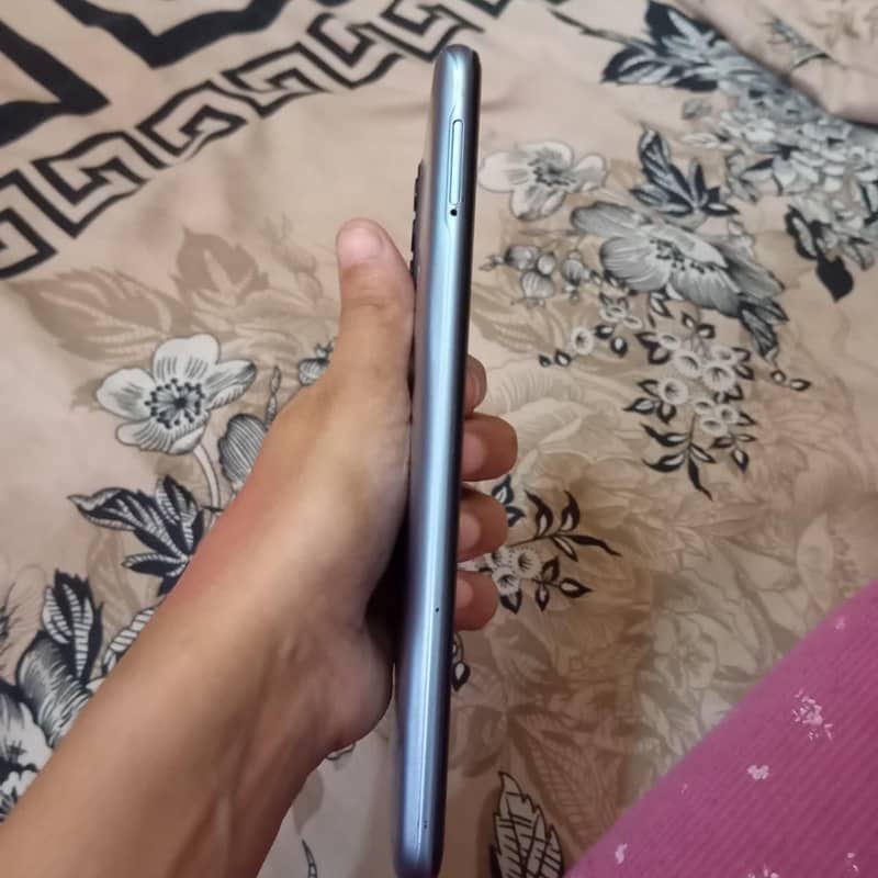 Tecno spark 7 pro 4 64 - Mobile Phones - 1108033381